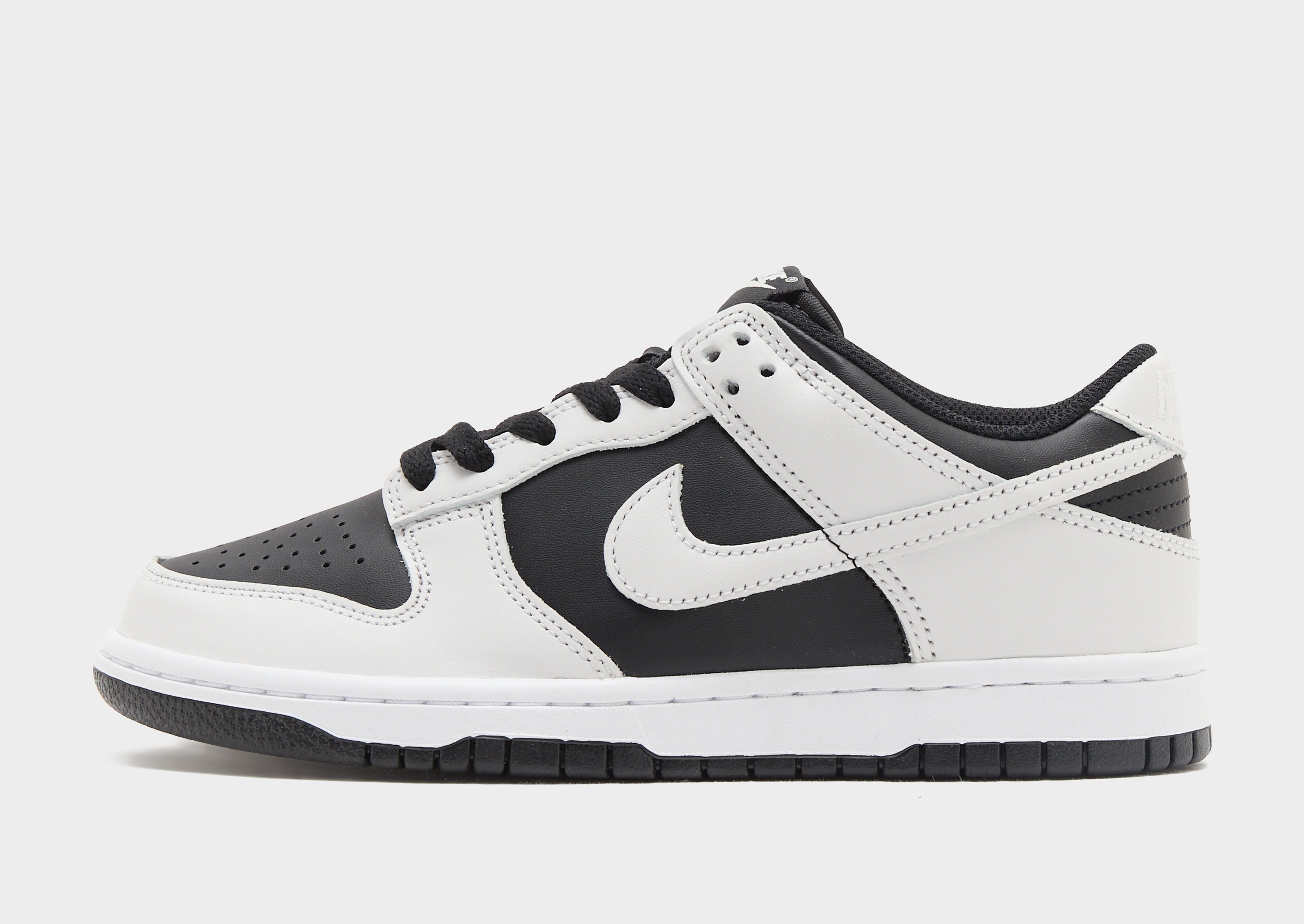 Black Nike Dunk Low Junior's - JD Sports NZ