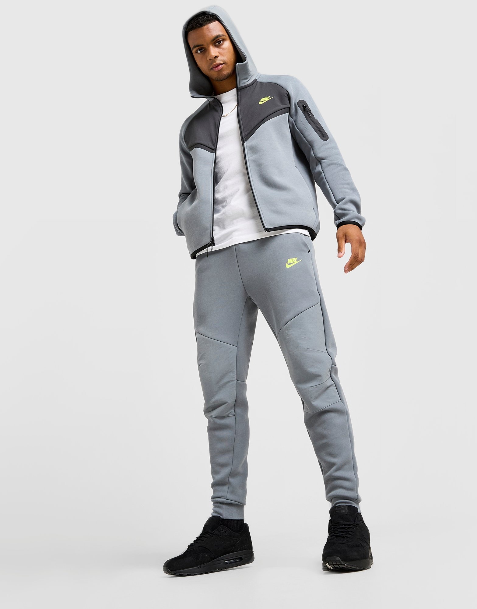 Nike Tech Mix Jogginghose Grau - JD Sports Österreich