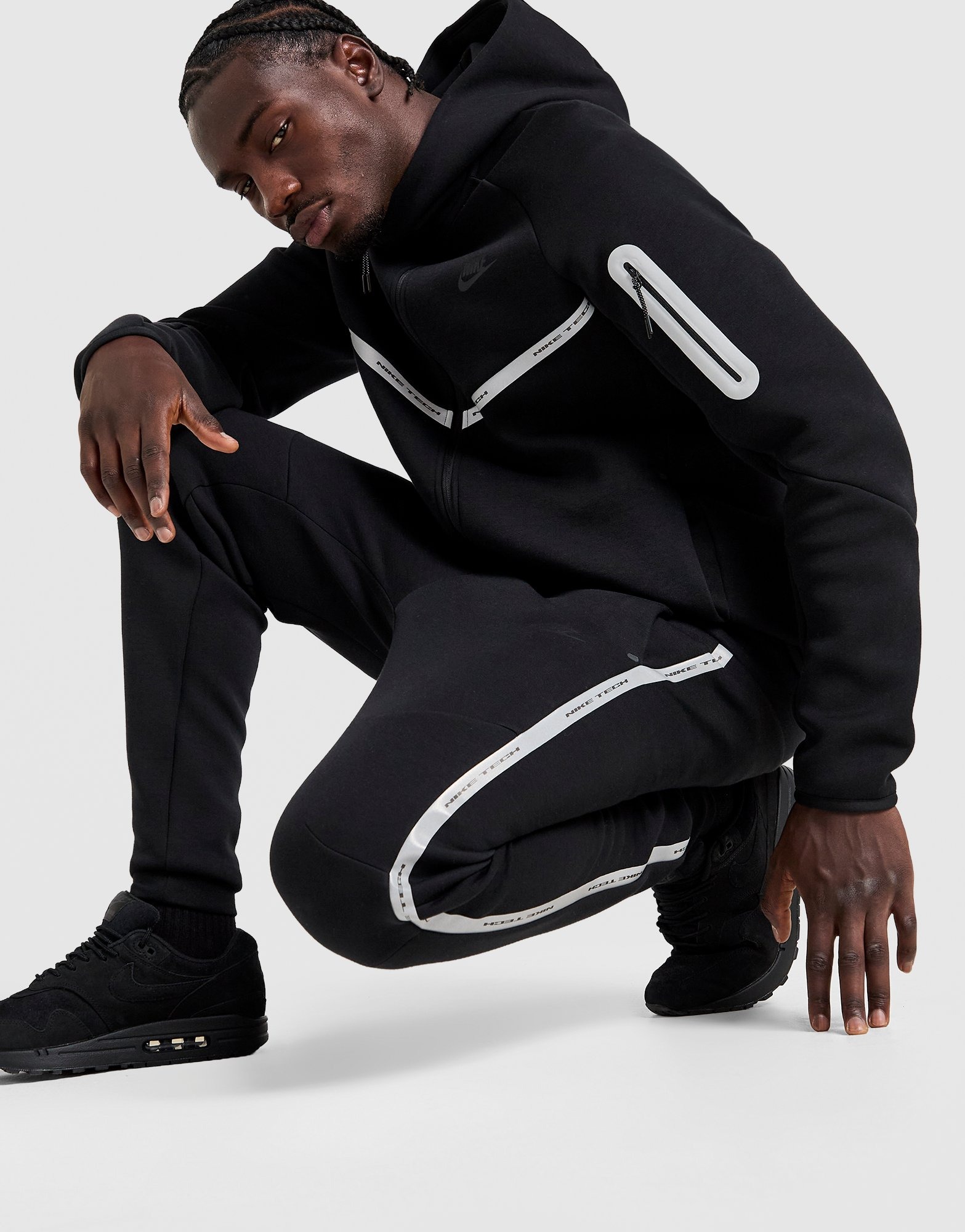 Nike Tech Fleece Jogginghose Schwarz - JD Sports Deutschland