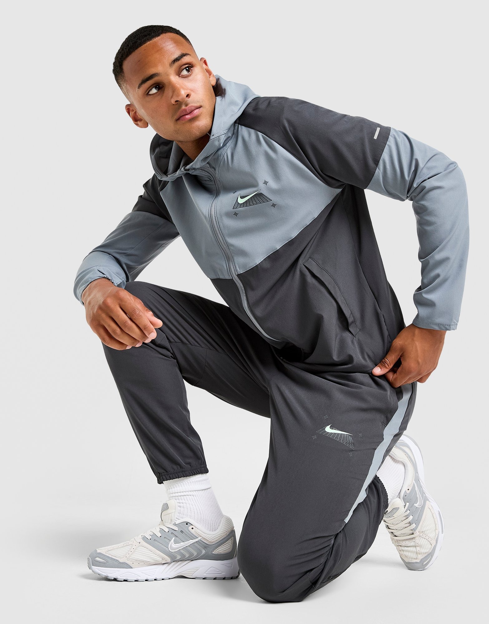 Grey Nike Grid Track Pants - JD Sports Ireland