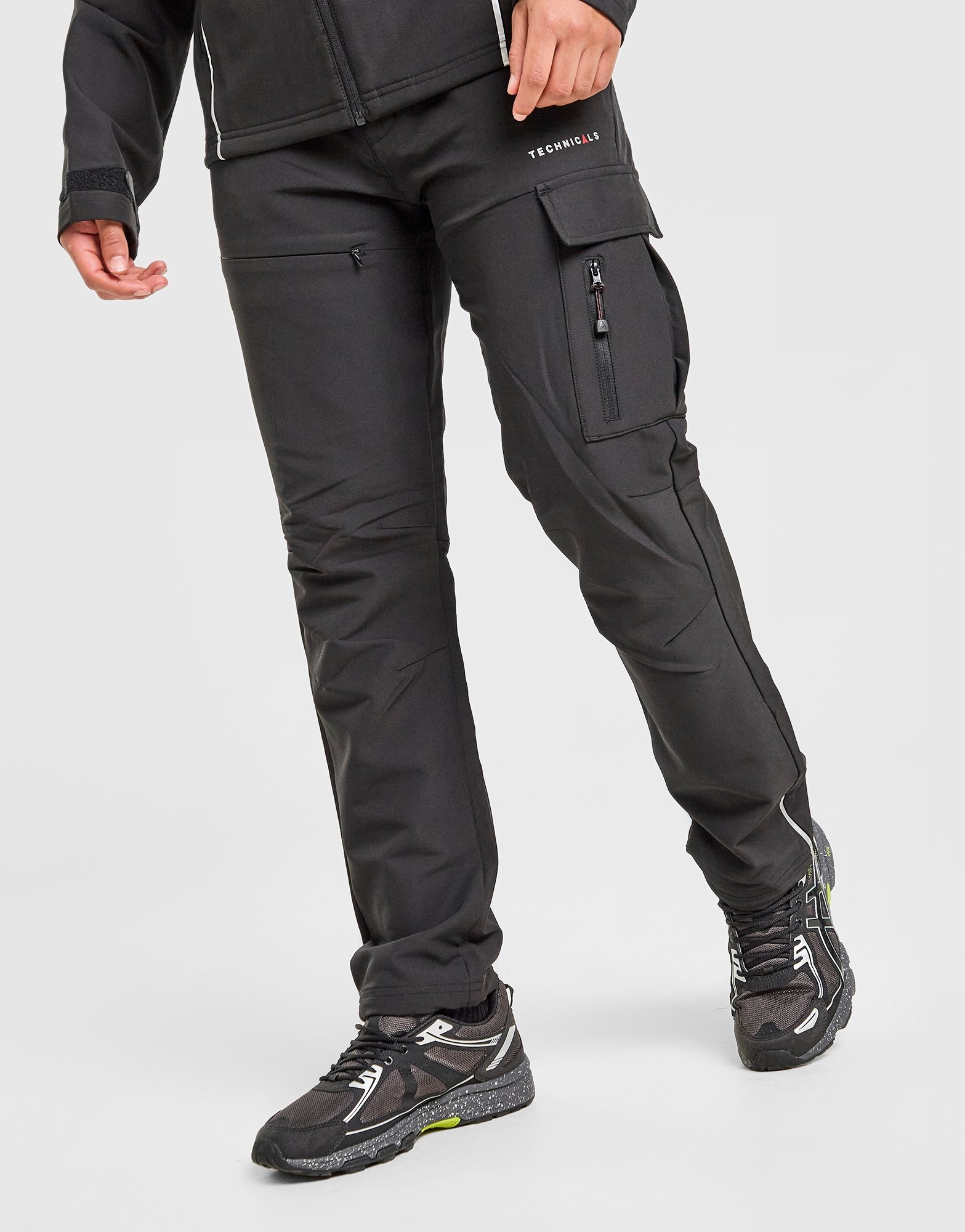 Musta Technicals Endwell Track Pants - JD Sports Finland