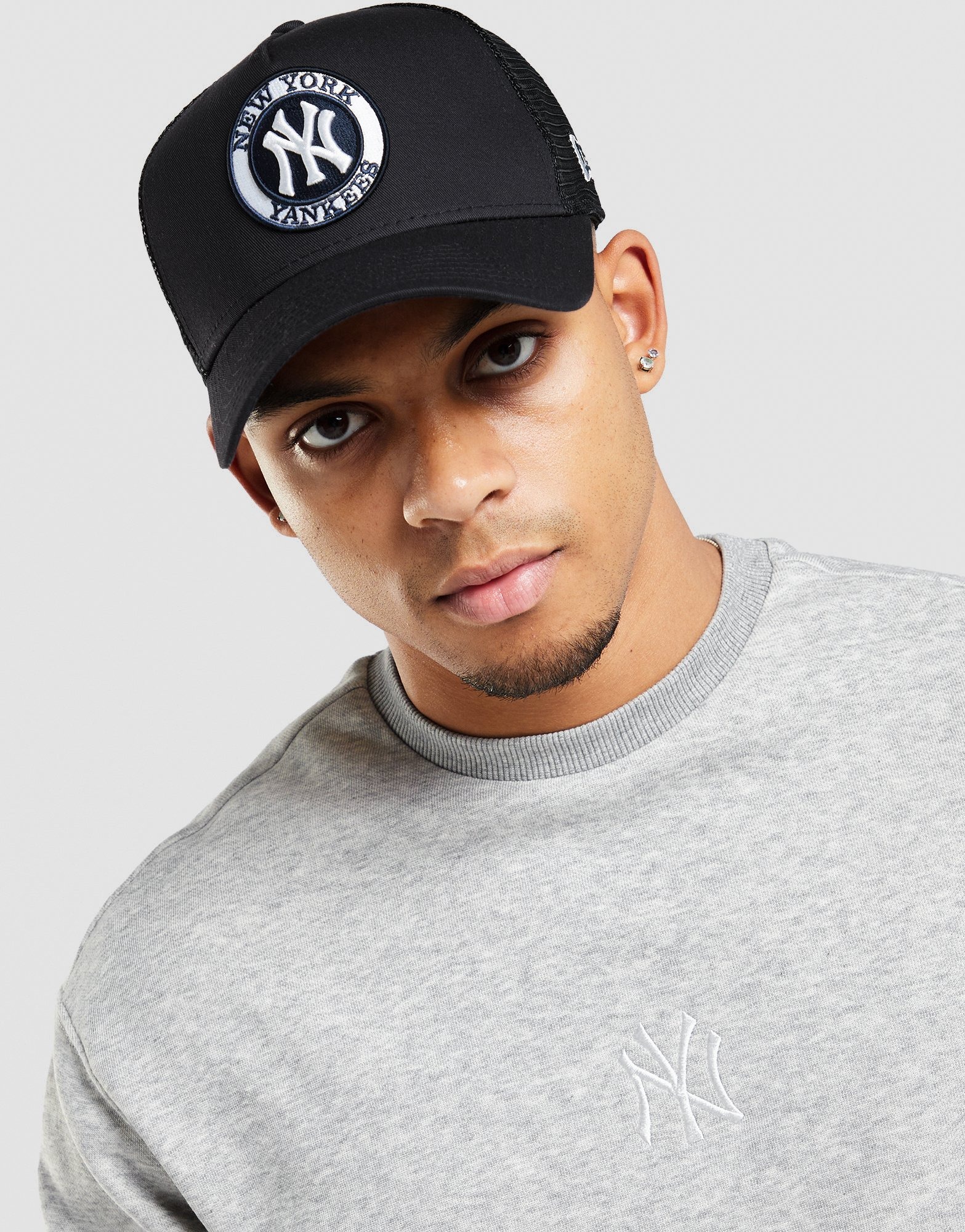 Blue New Era MLB Yew York Yankees 9FORTY Trucker Cap - JD Sports NZ