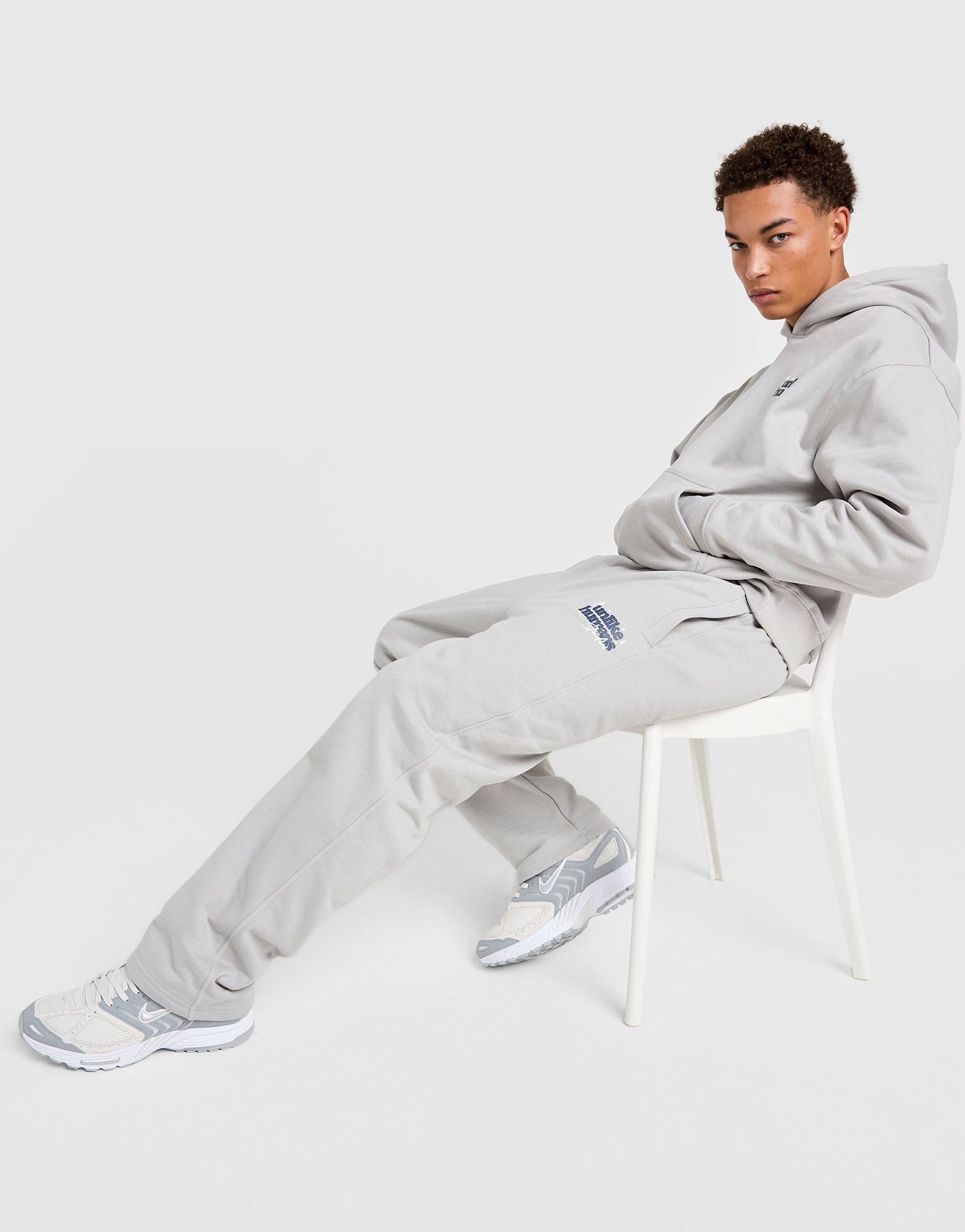 Unlike Humans Crafted Joggers Grau - JD Sports Deutschland