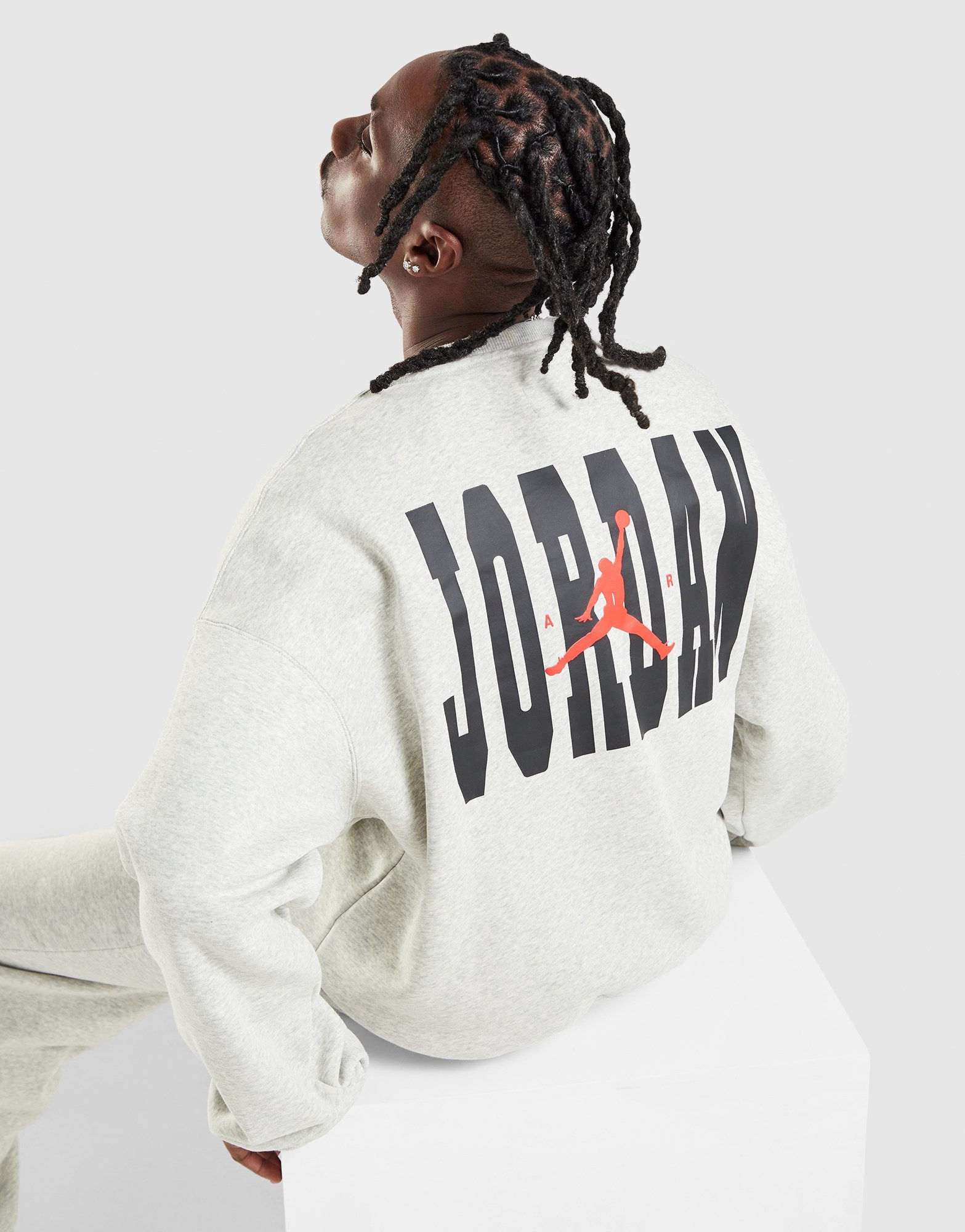 Grey Jordan Globe Crew Sweatshirt - JD Sports Global