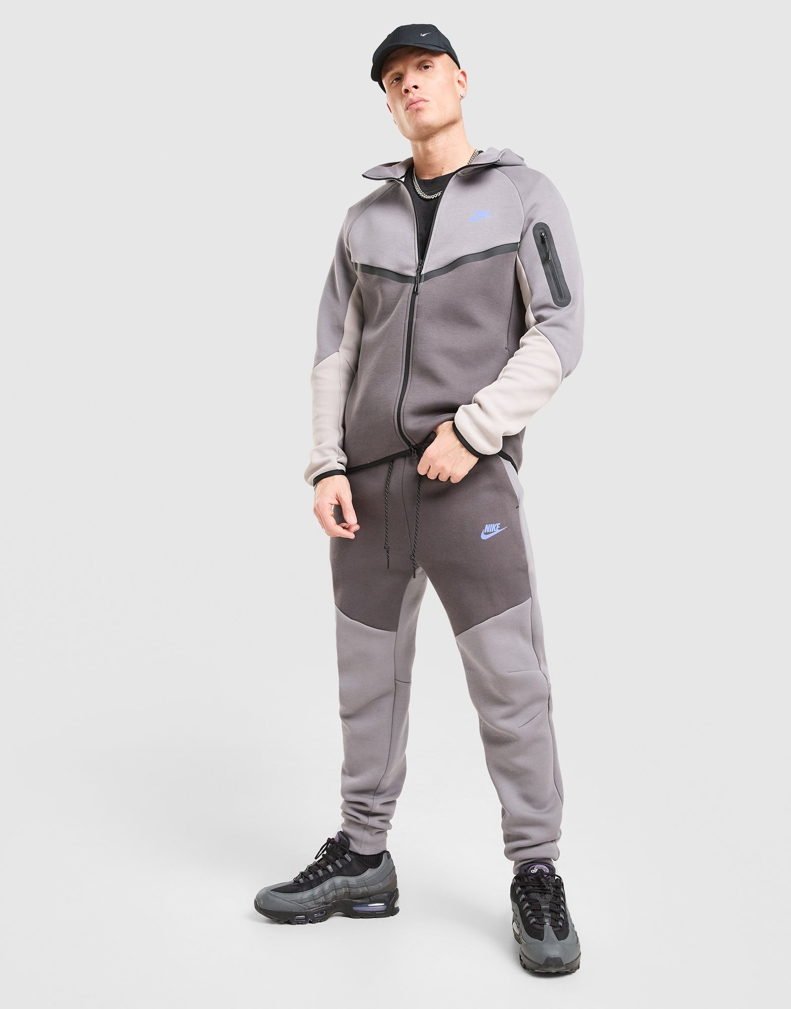 Nike Tech Fleece Joggers en Negro - JD Sports España