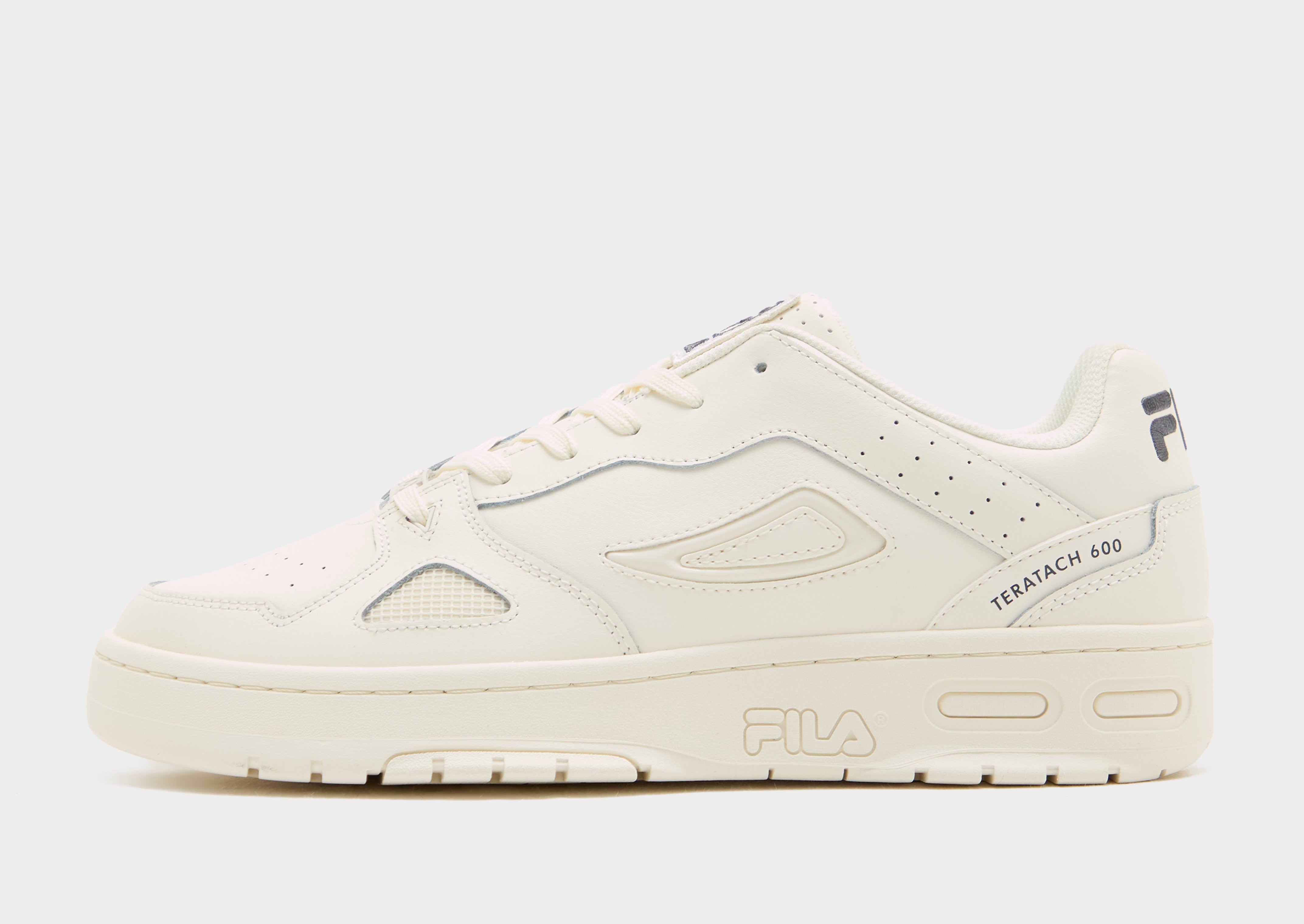 White Fila Teratach - JD Sports Global