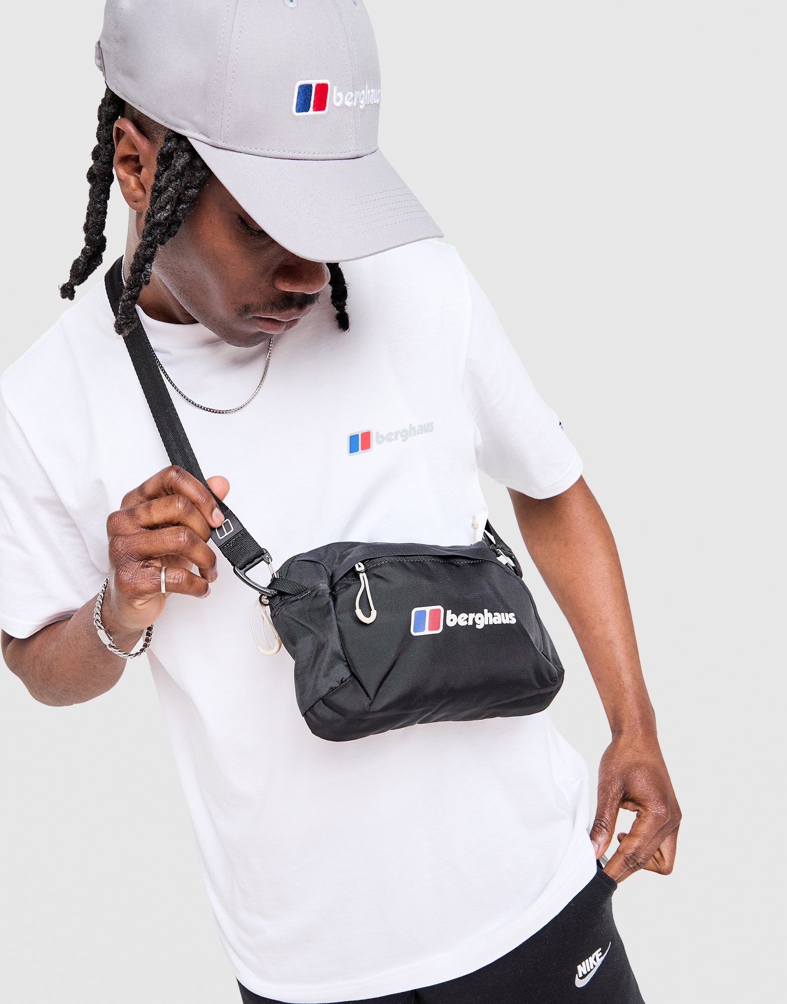 Berghaus Tech Messenger Bag Schwarz - JD Sports Österreich