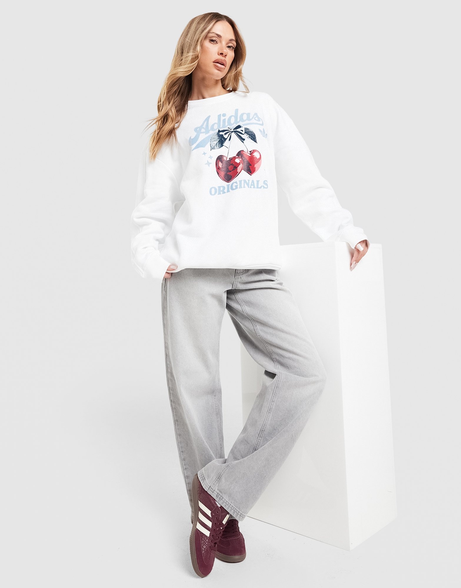 Wit adidas Originals Cherry Boyfriend Crew Sweatshirt - JD Sports Nederland