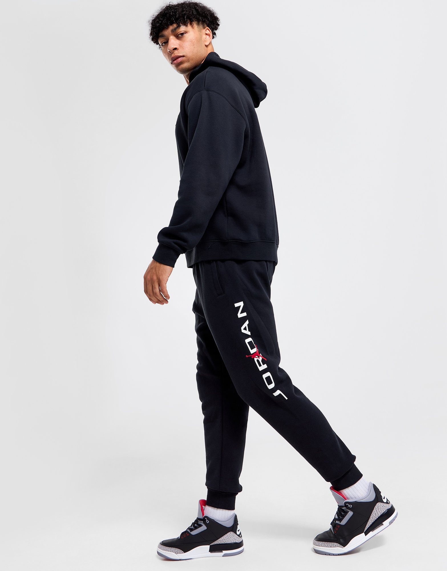 Black Jordan Track Pants - JD Sports