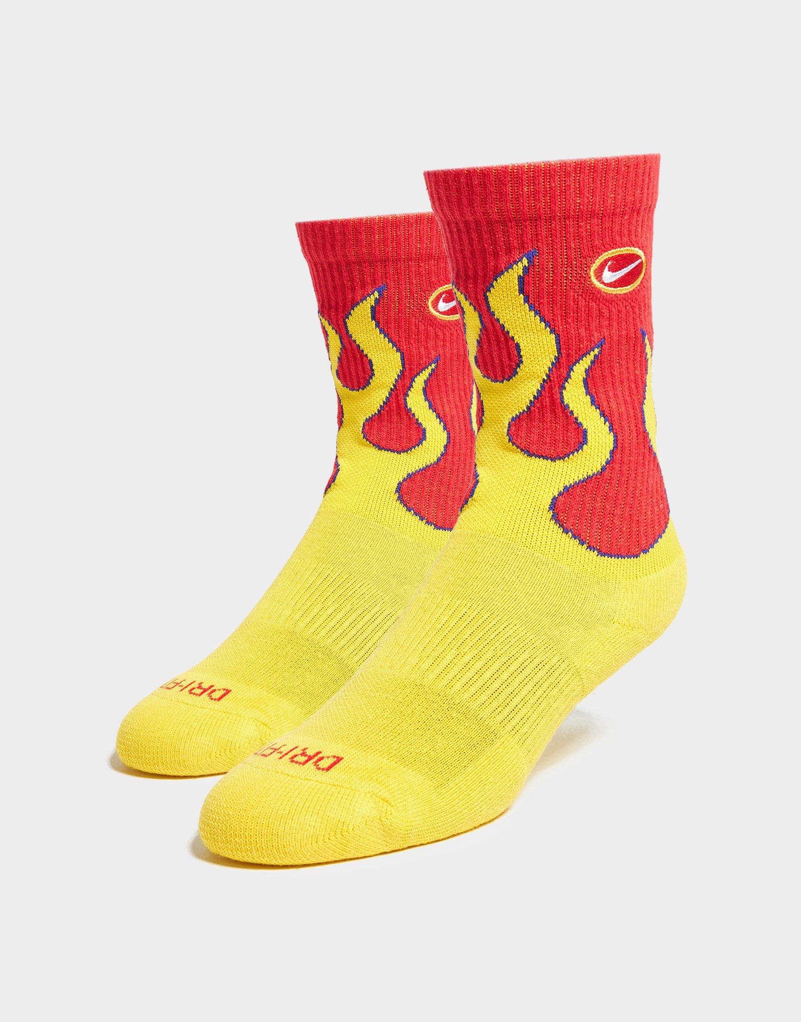 Red Nike Everyday Plus Flames Crew Socks (1 Pack) - JD Sports