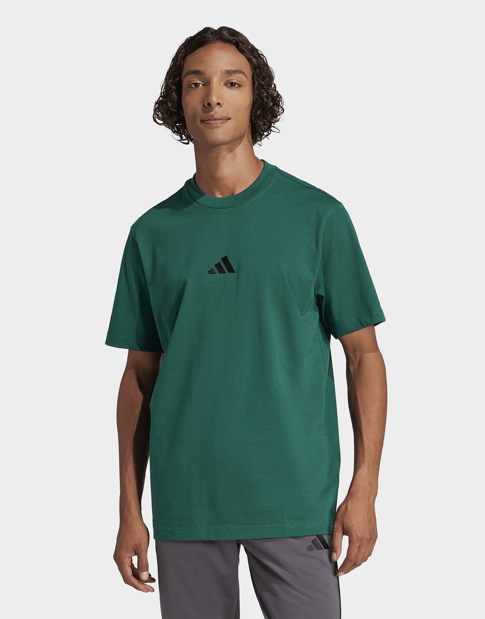 adidas Camiseta Essentials Small Logo Single Jersey en Verde - JD Sports España