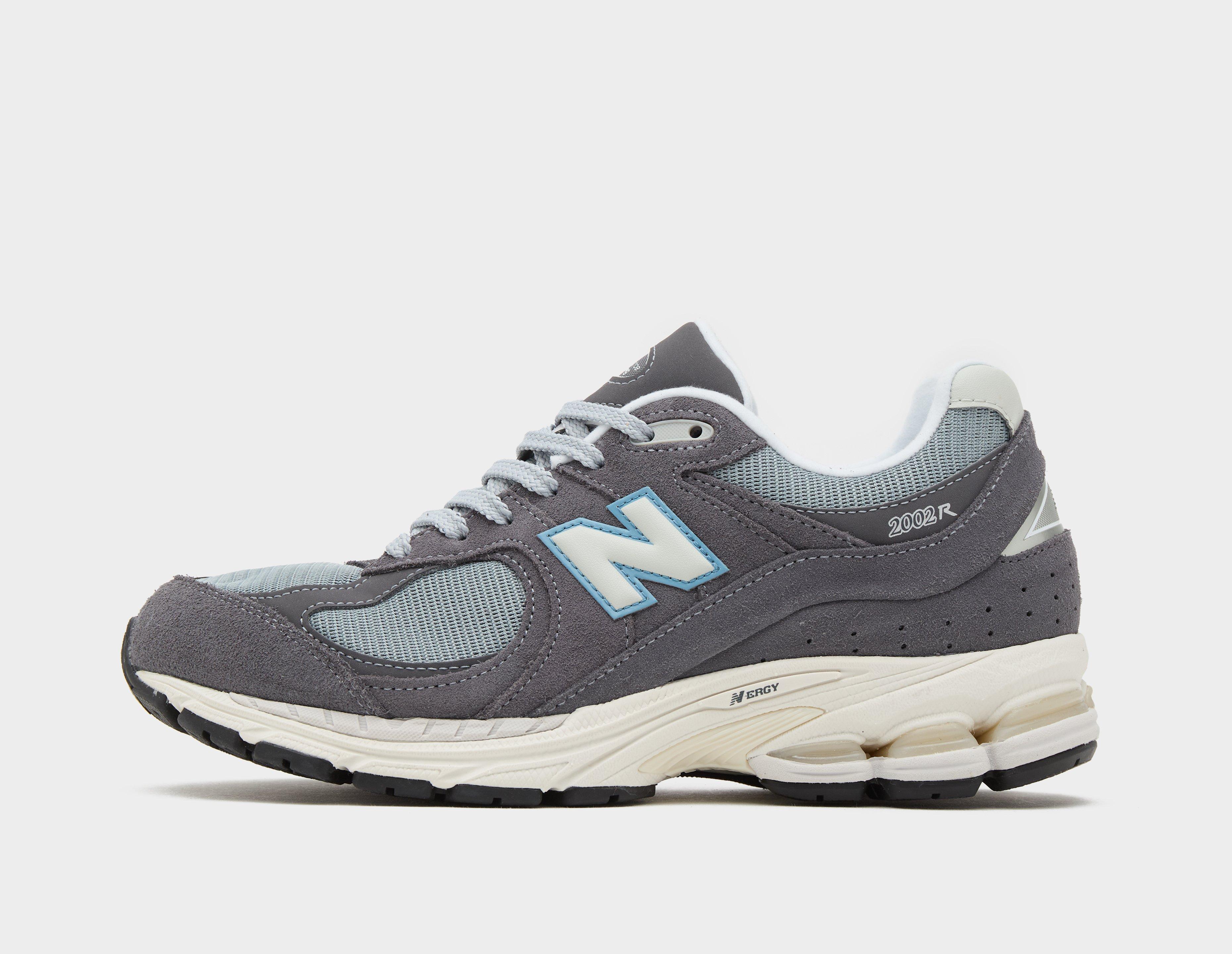 New Balance 2002R Junior en Gris | size? España