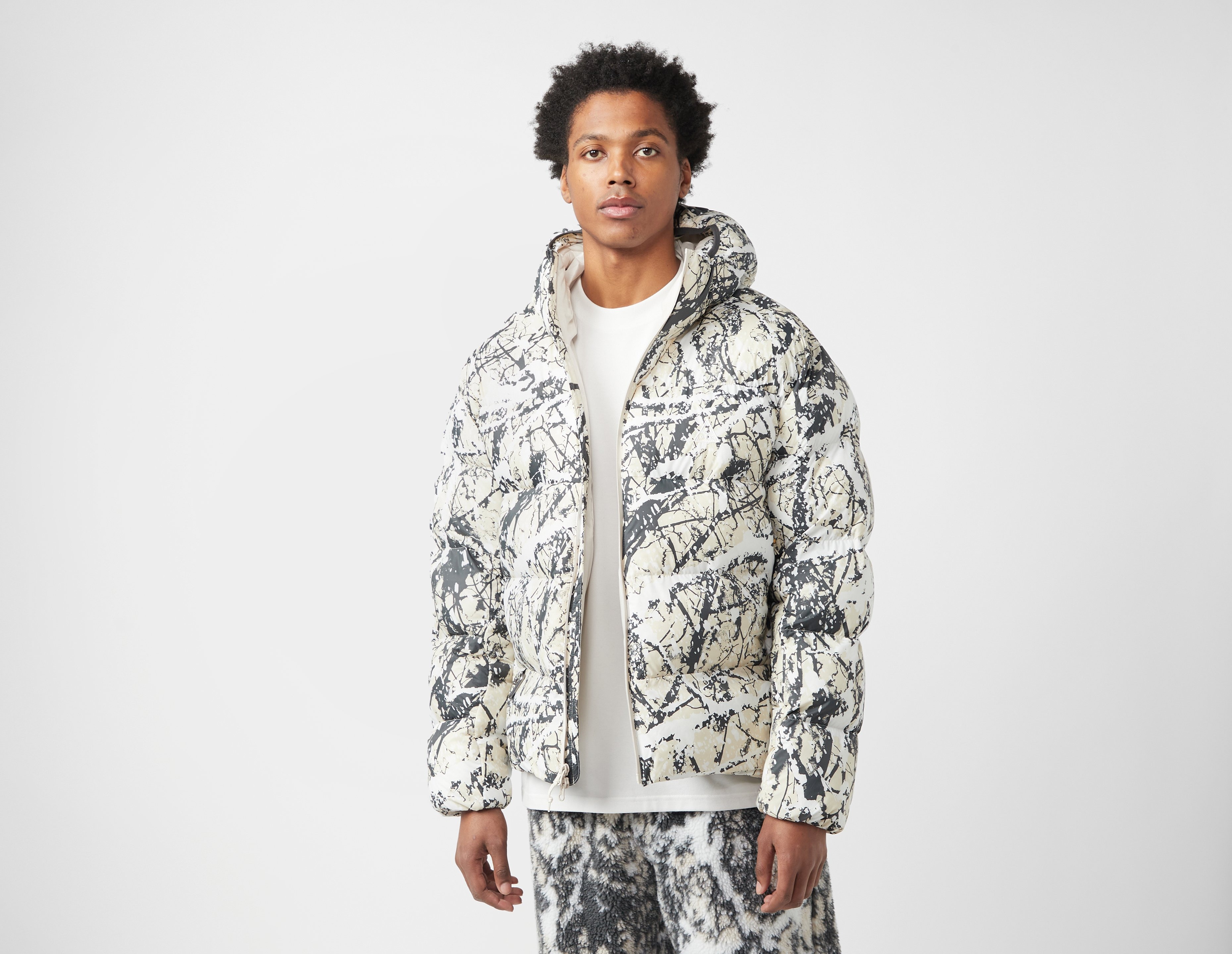 White Nike ACG Therma-FIT ADV ACG 'Lunar Lake' Jacket | size?