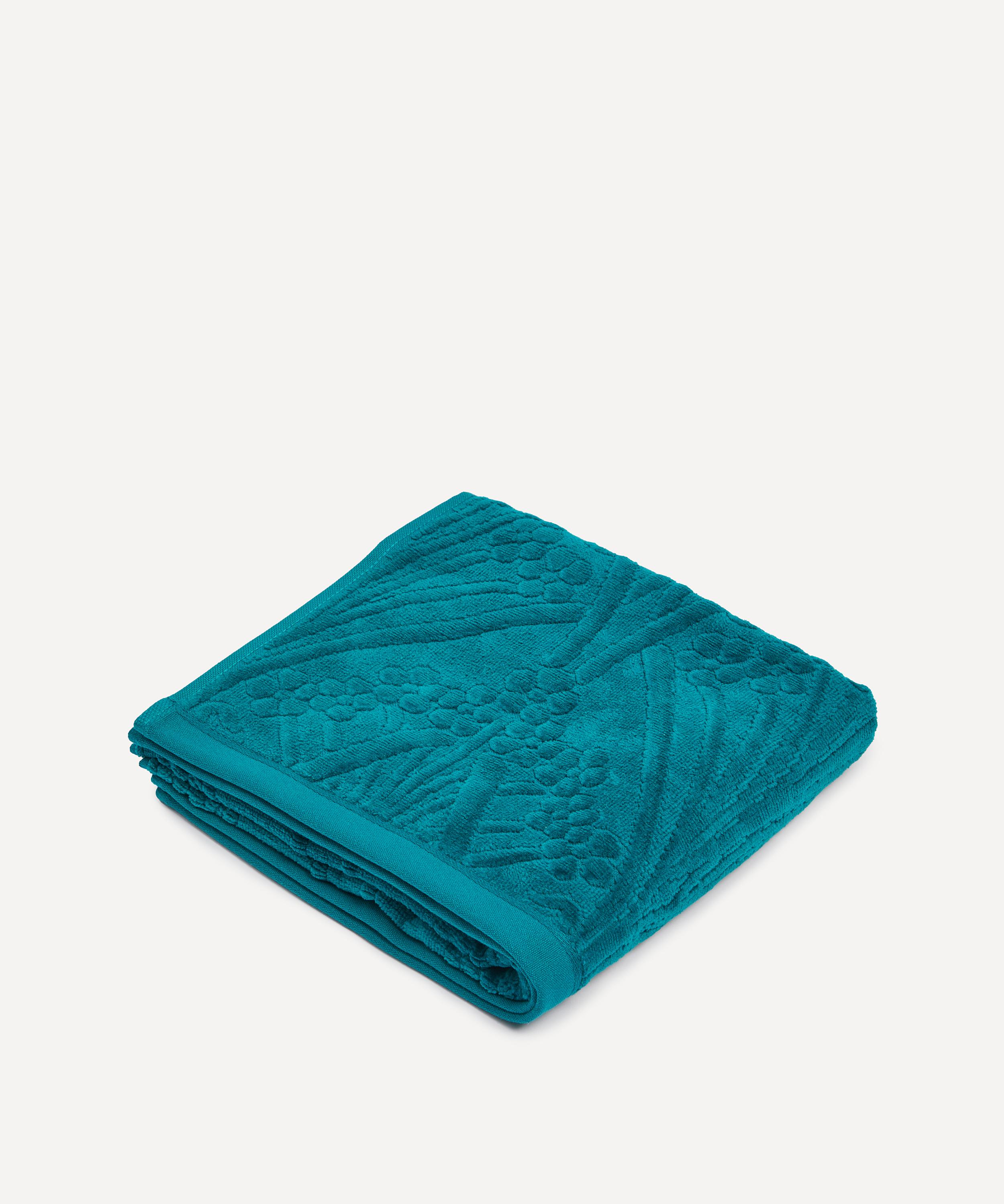 Liberty Ianthe Hand Towel 50x90cm | Liberty