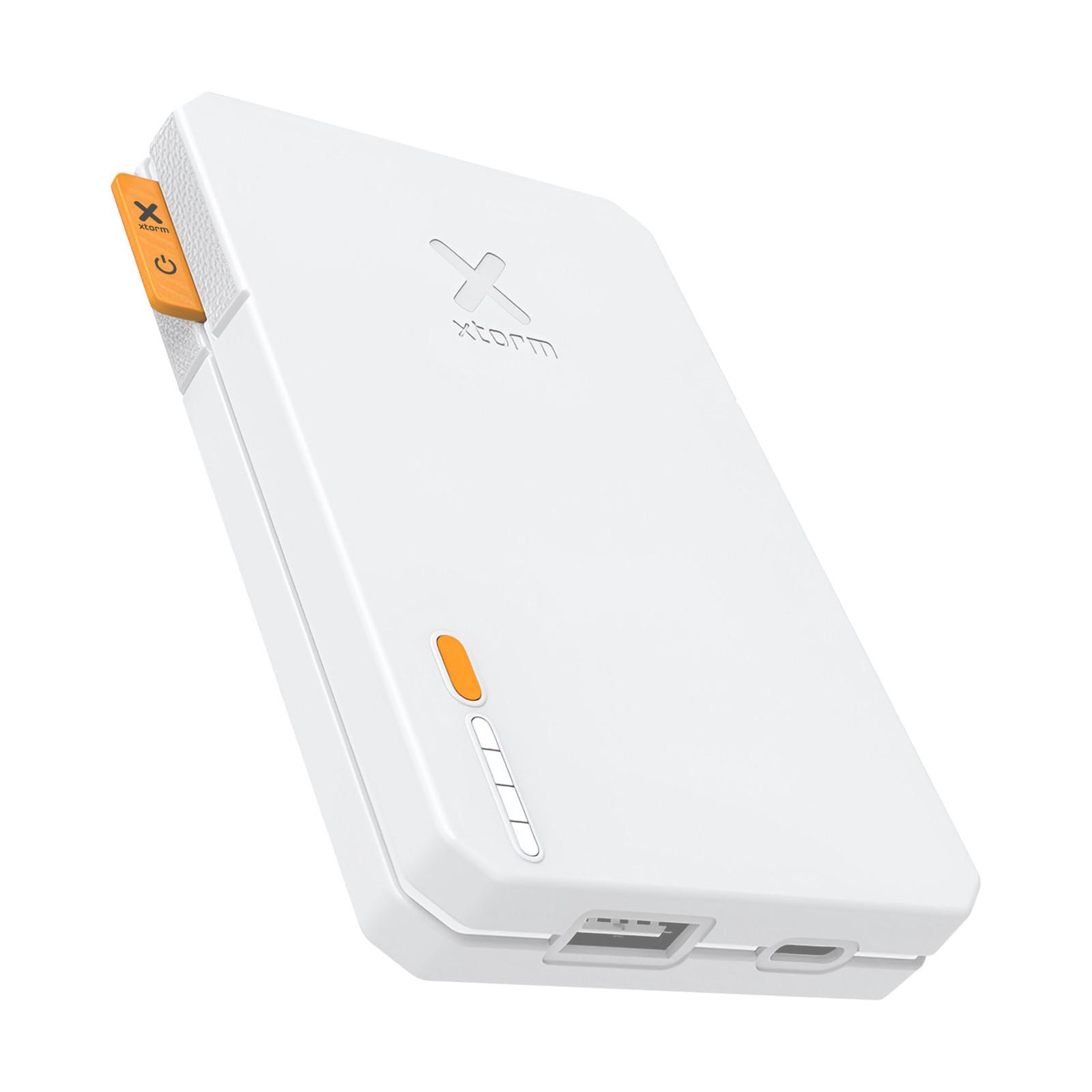 xtorm Powerbank Xtorm Essential 5000mAh Blanc | acheter en ligne - MANOR