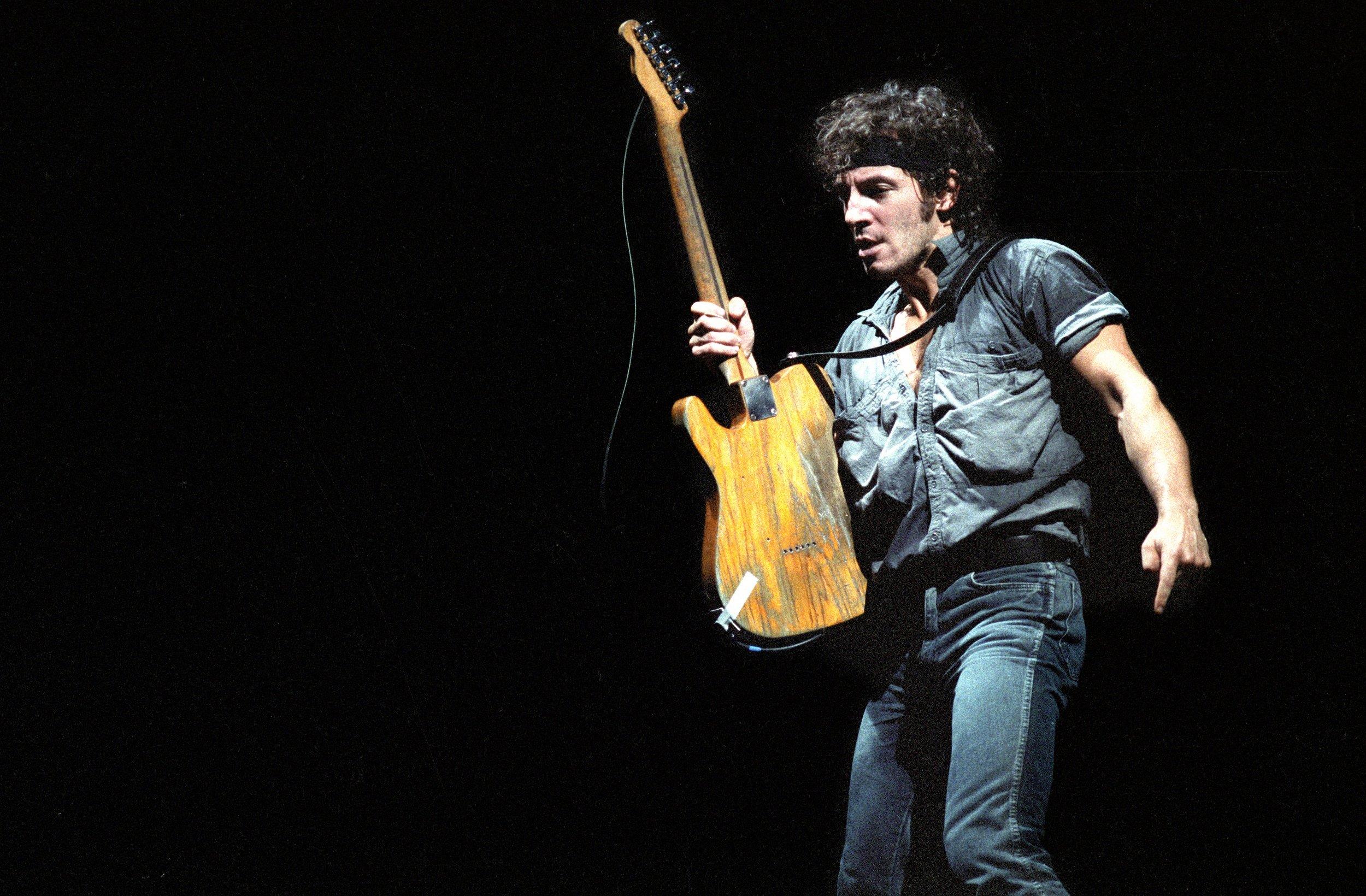 How Bruce Springsteen's 'Born In The U.S.A.' Changed Rock History — And ...