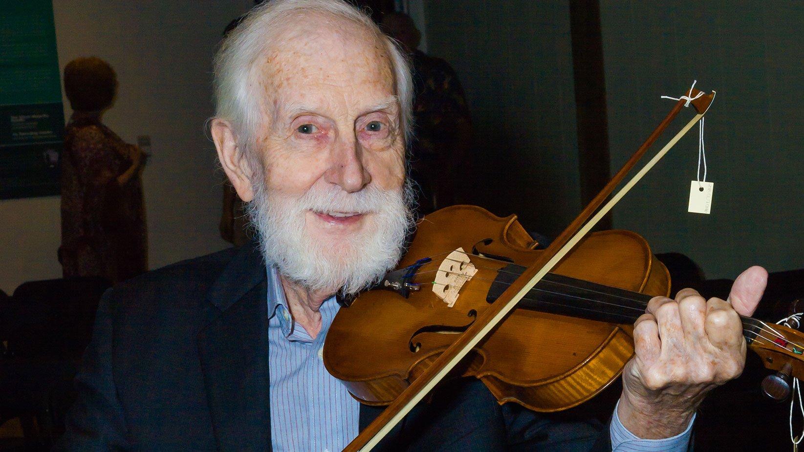 Jim Stewart Honored With Recording Academy Special Merit Award | GRAMMY.com