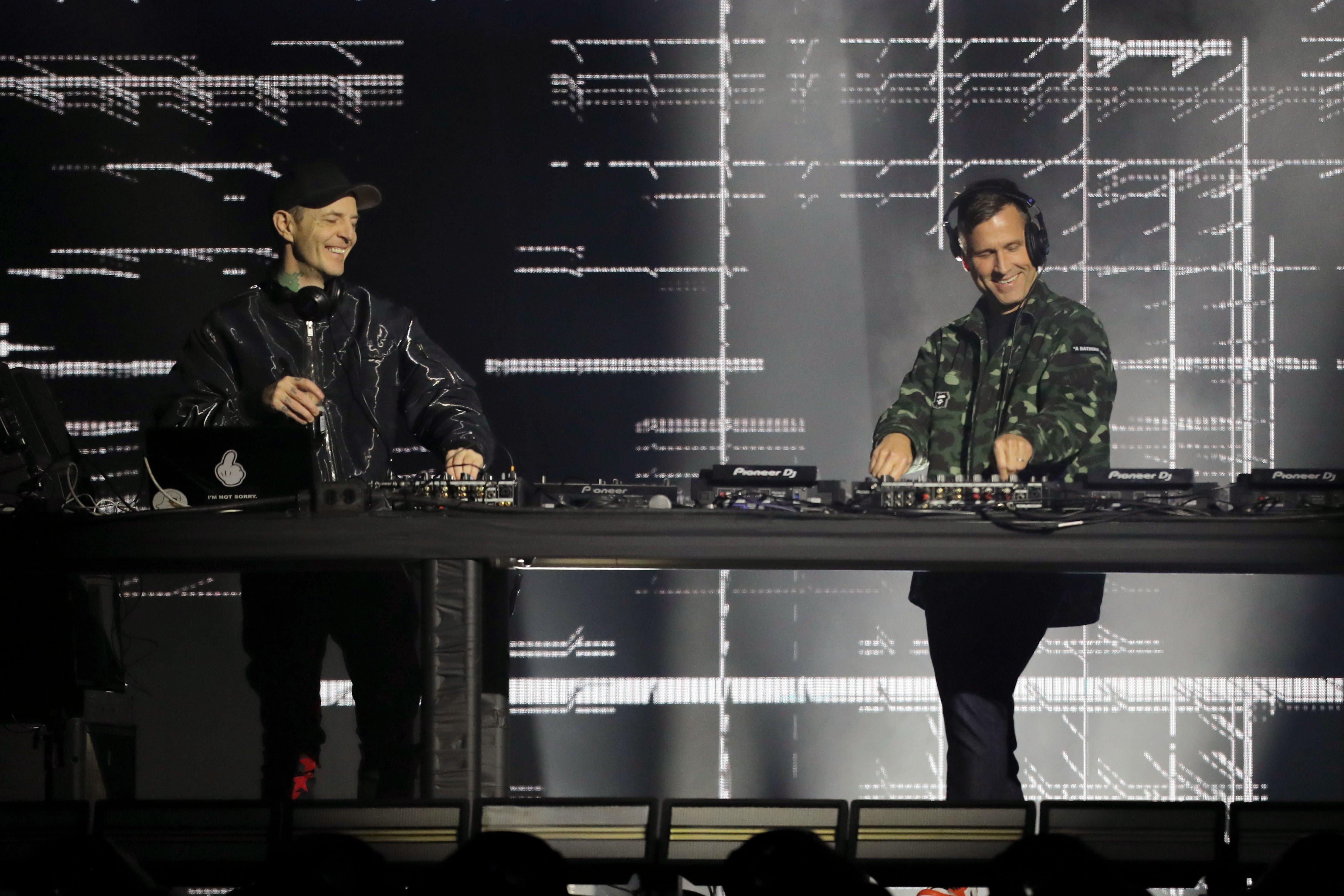 TikTok's Musical Class Of 2022: 12 Singer/Songwriters Who Went From ...