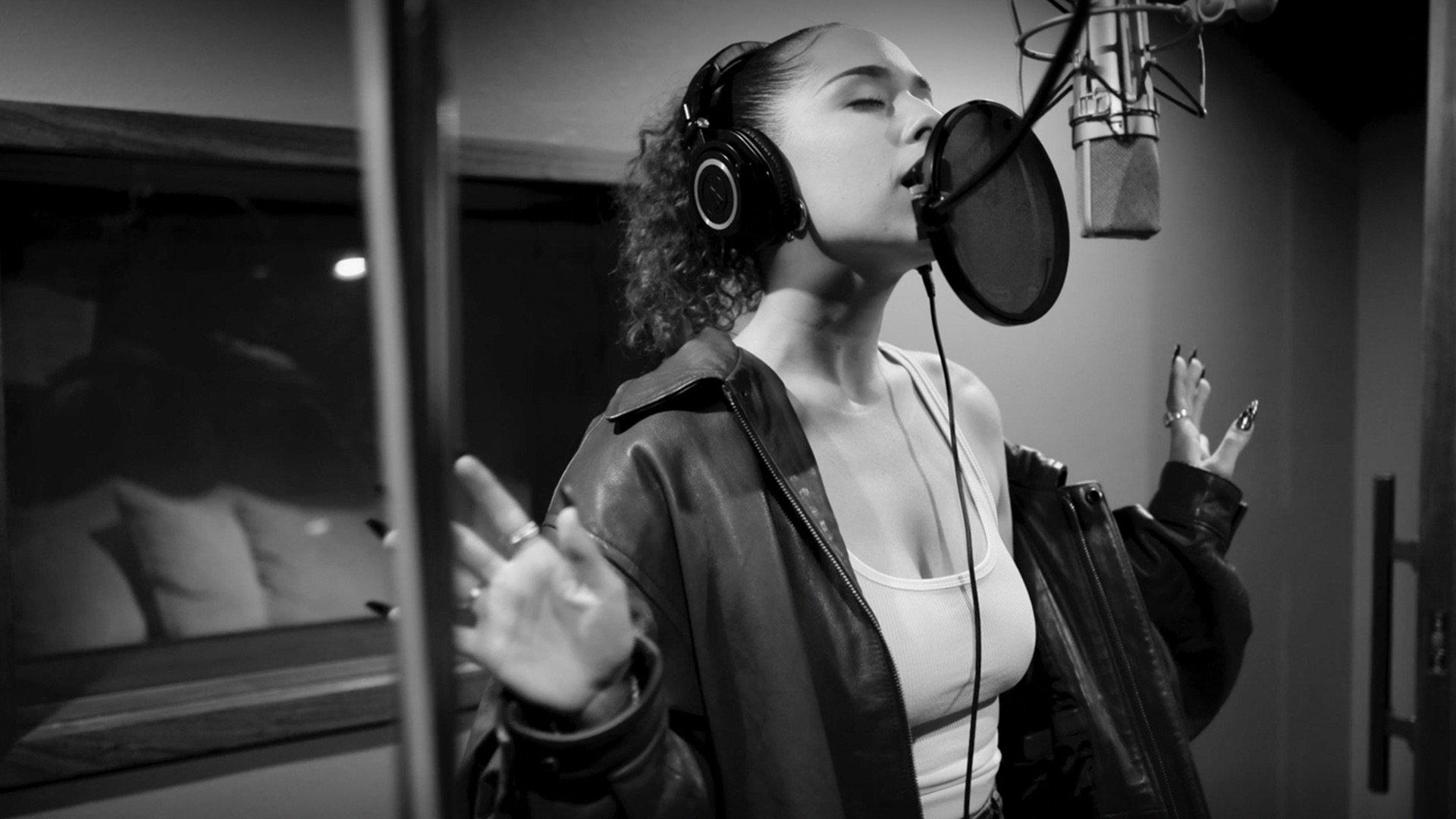 ReImagined: Watch Maeta Perform A Ravishing Rendition Of Vanessa ...