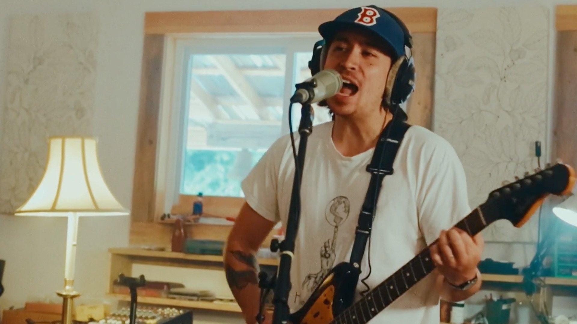 Press Play: Locket Channels 2000s Punk Nostalgia In A Rocking ...