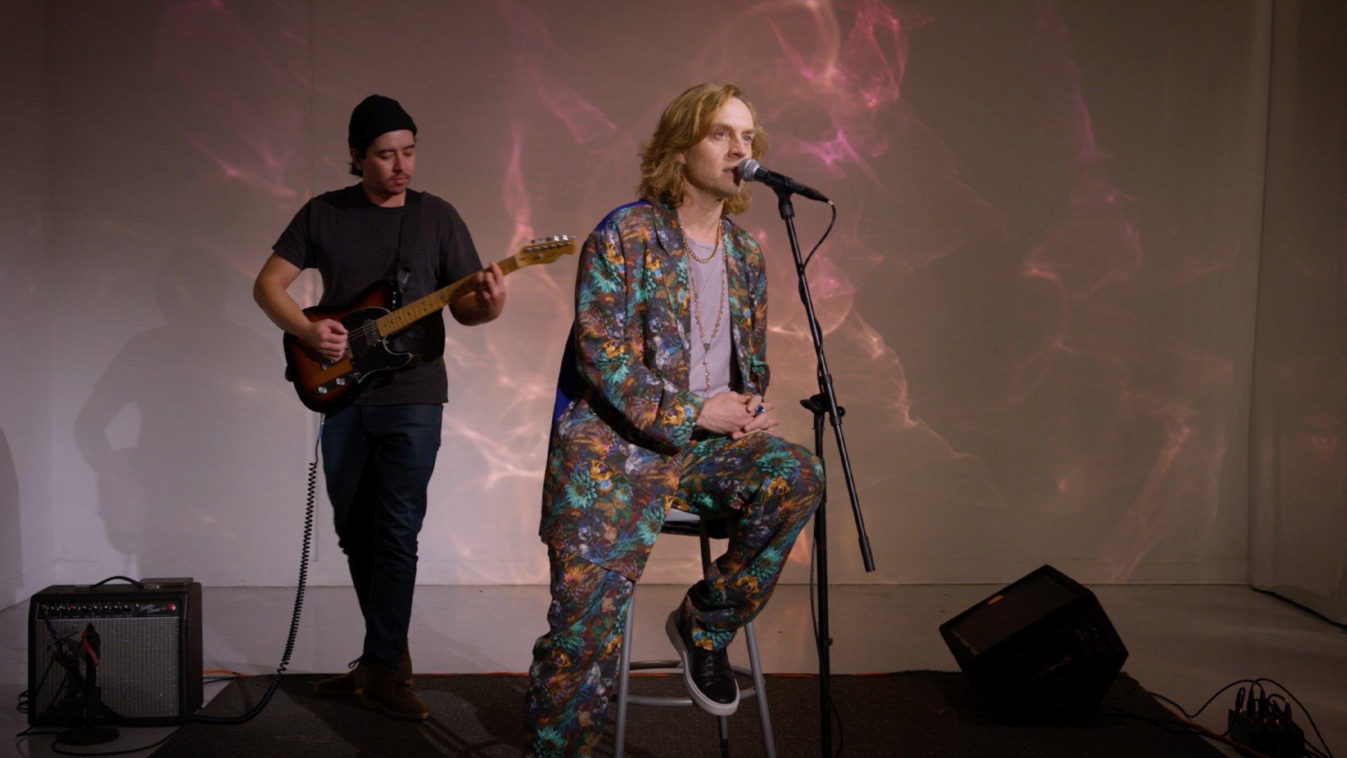 Press Play: Darren Hayes Delivers A Chilling Performance Of His Super ...