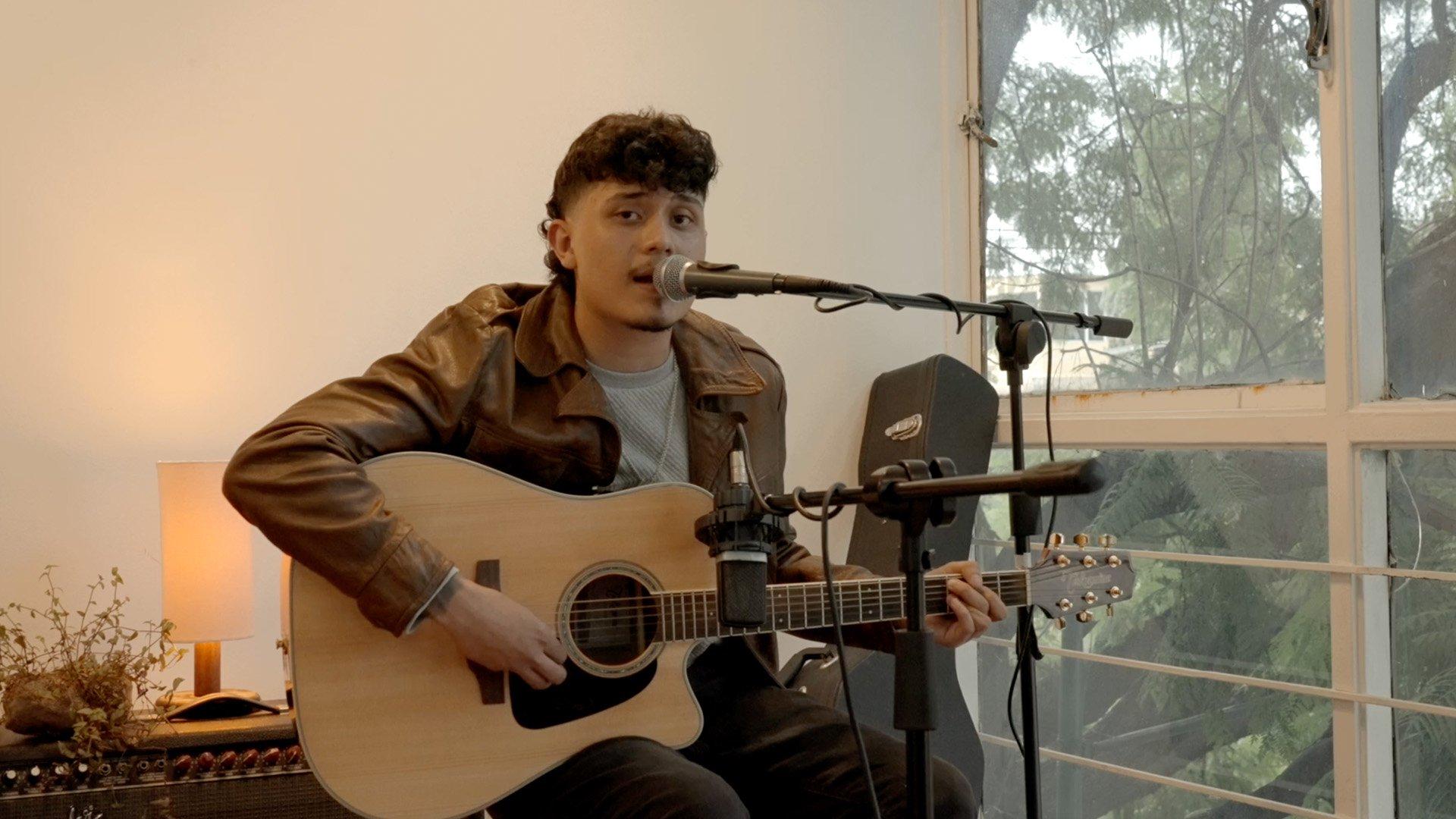 Press Play: Yiga Reyes Wants "Nobody Else" In This Acoustic Performance ...