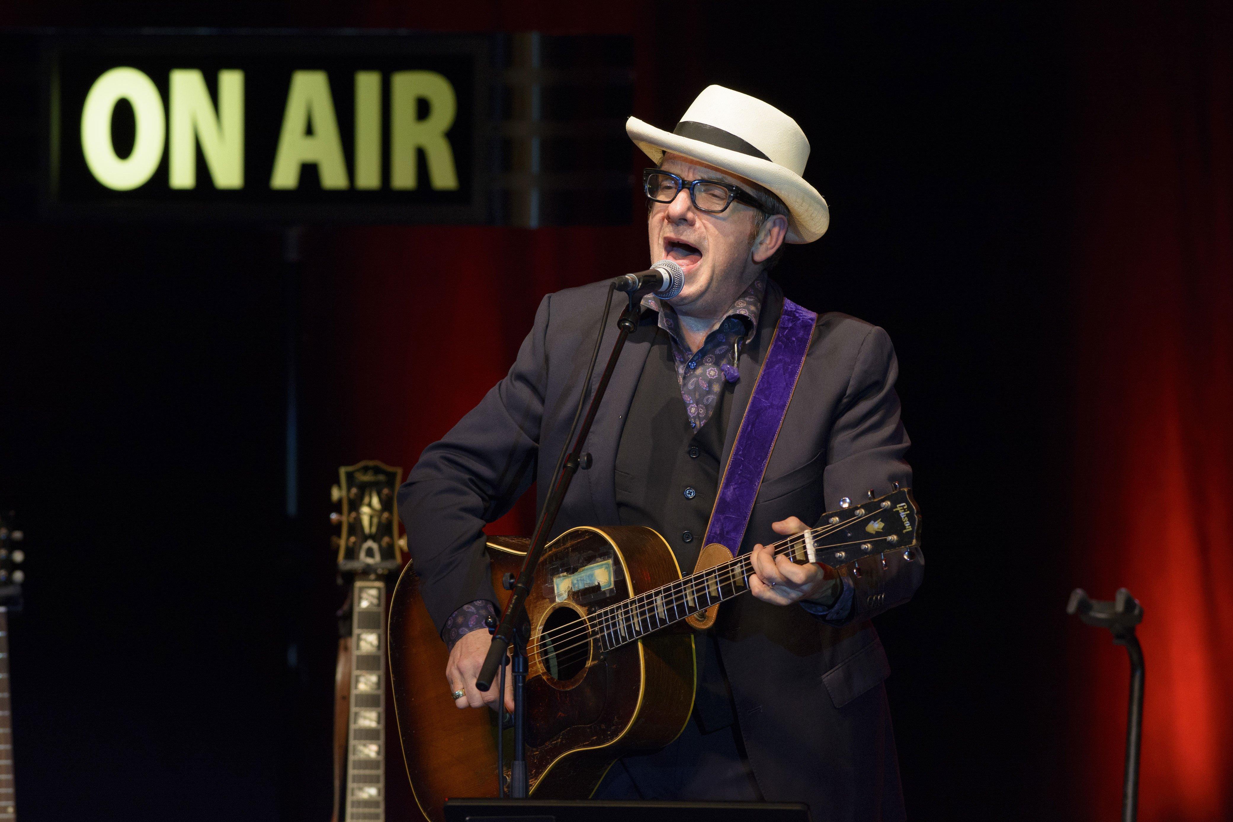Elvis Costello's 'My Aim Is True' at 40: 5 moments of truth | GRAMMY.com