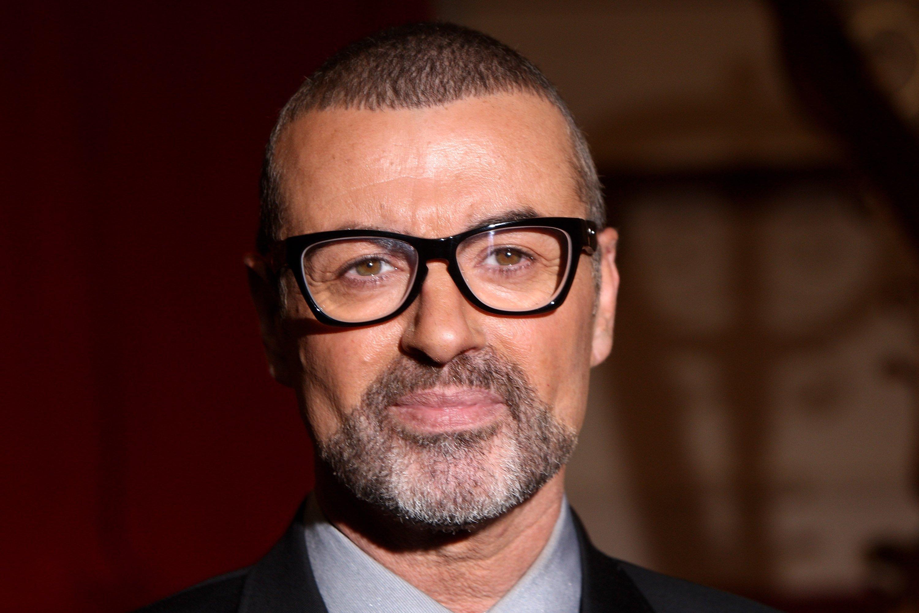 George Michael's 'Listen Without Prejudice' Tops U.K. Chart | GRAMMY.com