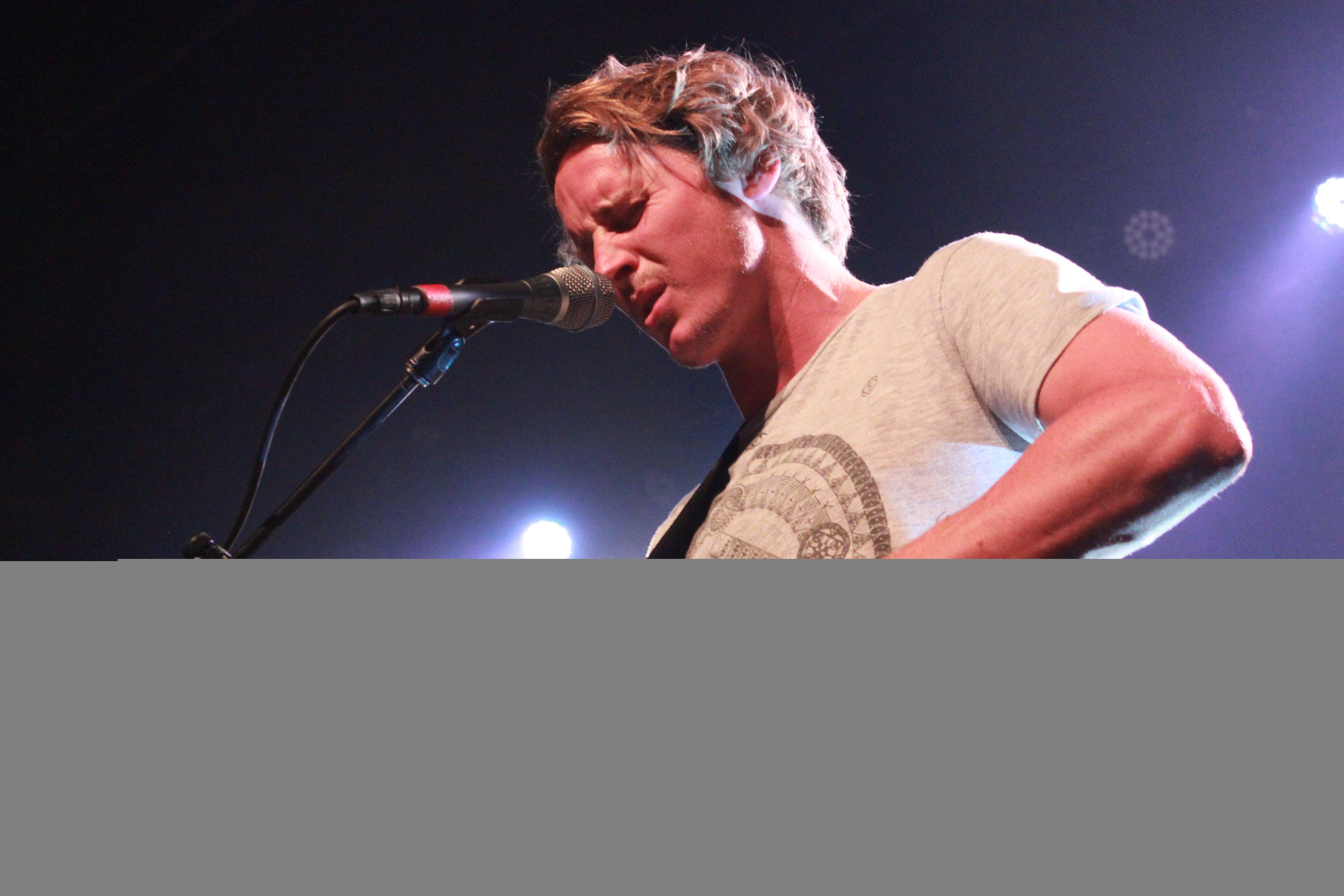 Ben Howard At The Fonda Theatre | GRAMMY.com