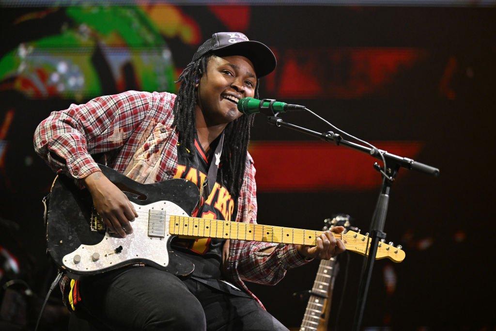 Joy Oladokun's 'Proof Of Life' Honors Her Own Experience — And ...