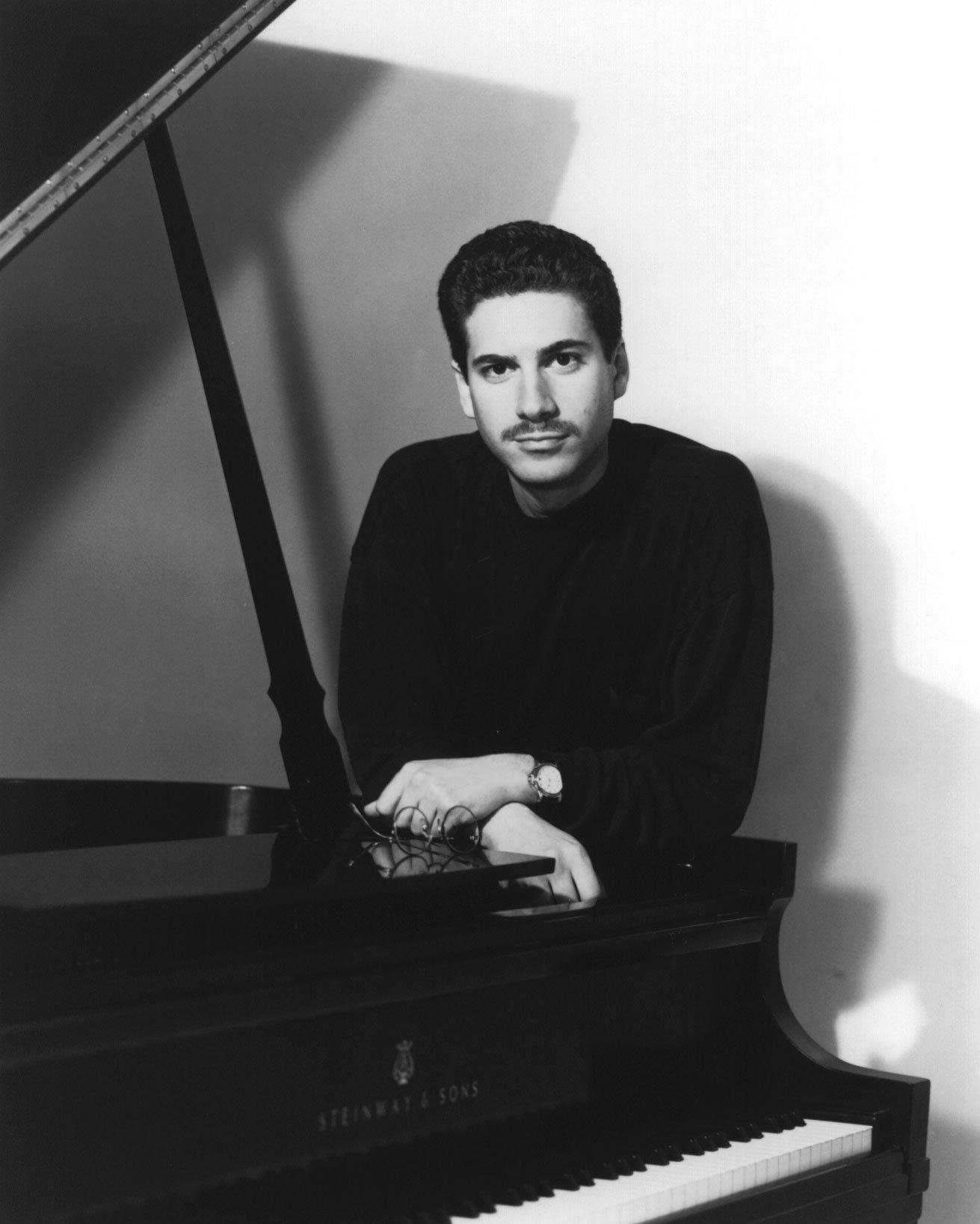 Kevin Hays | Artist | GRAMMY.com