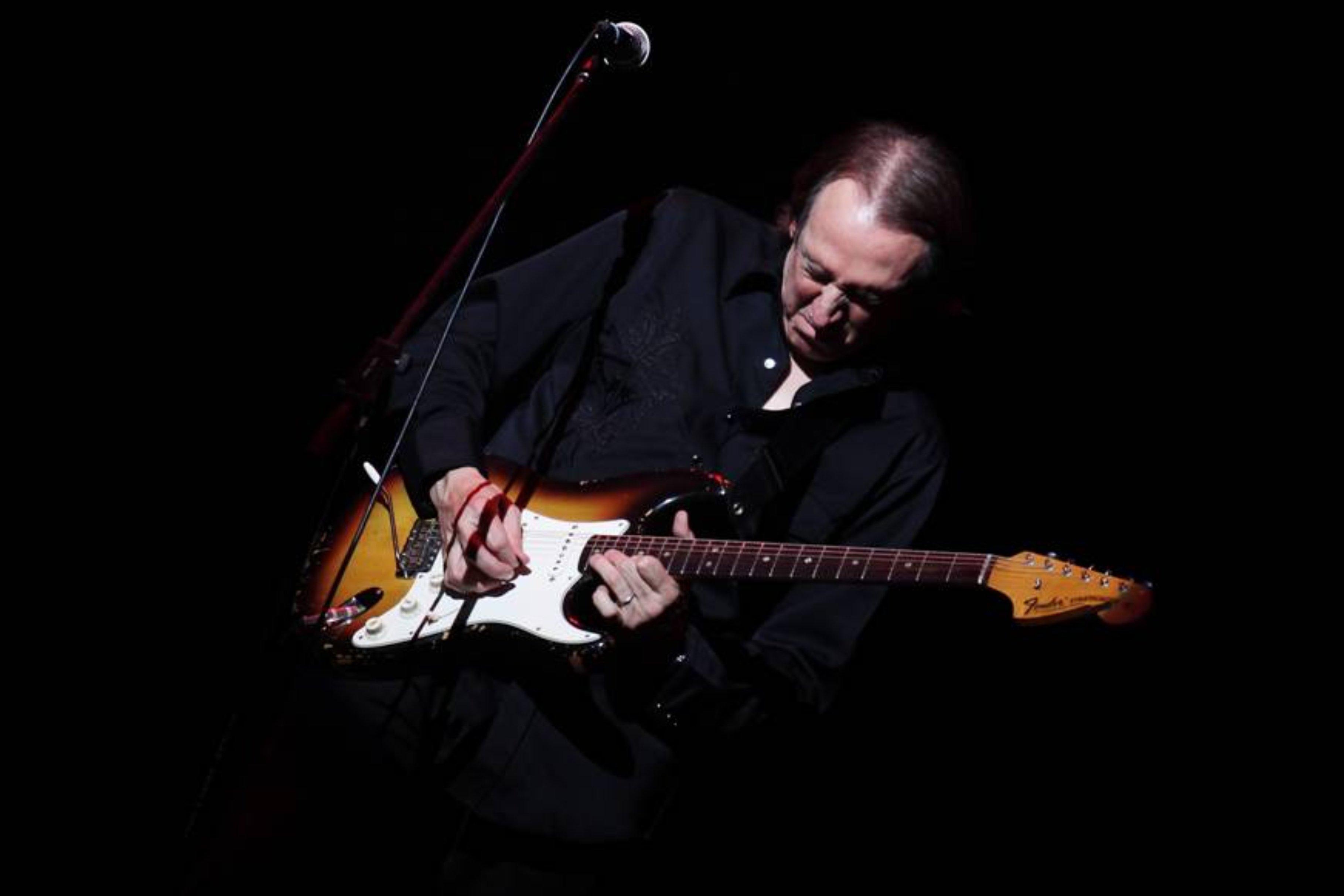 Michael Landau | Artist | GRAMMY.com