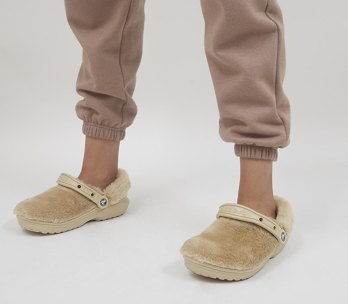 Crocs Classic Lined Cozy Fluff Clogs Chai - Closed Toe Sandals