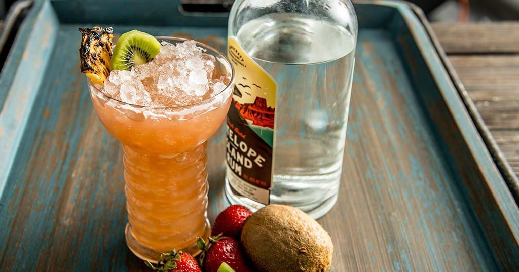 Maui Waui Cocktail Recipe | Traeger Grills