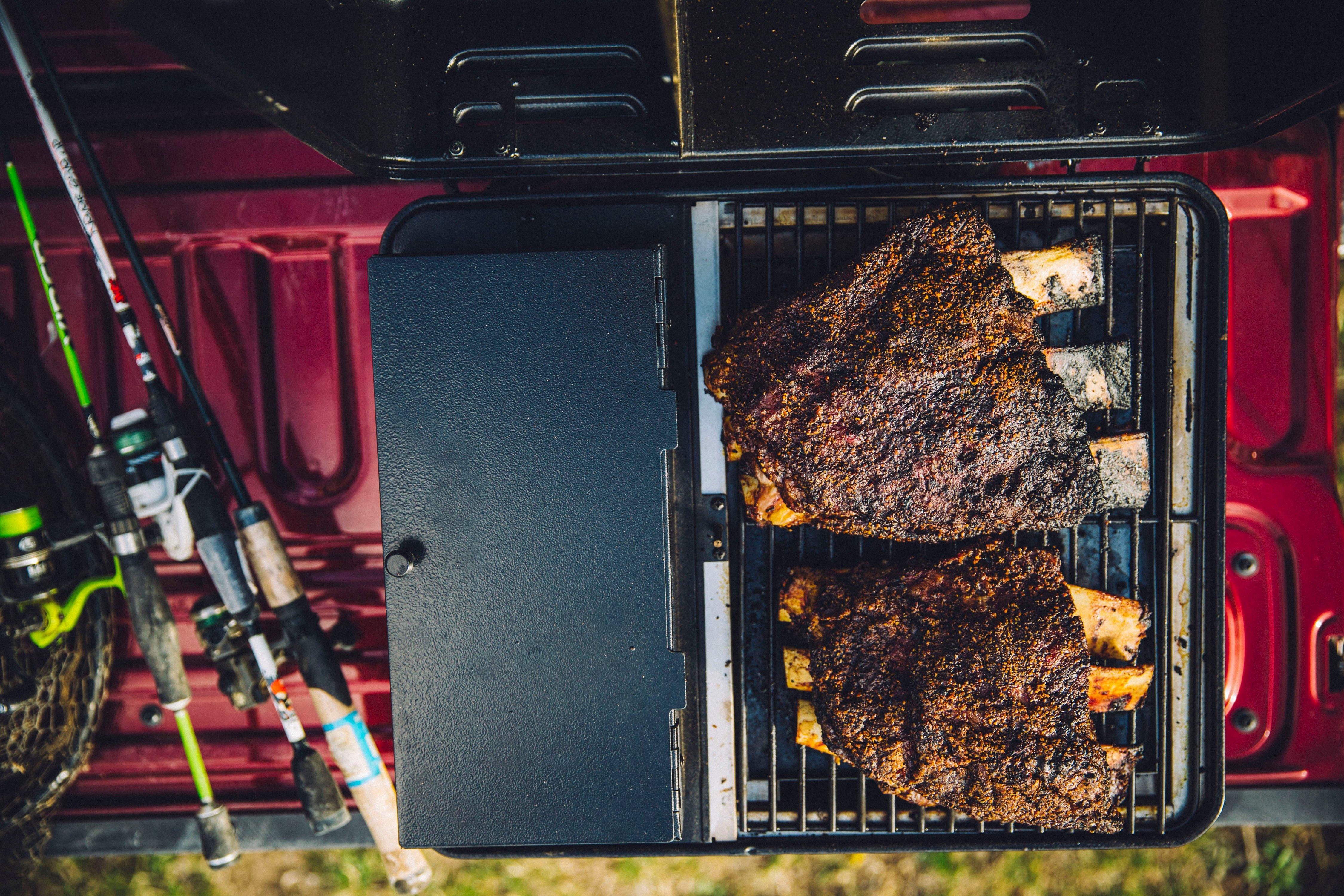 Scout Pellet Grill Portable & Camping Grill - Traeger Grills