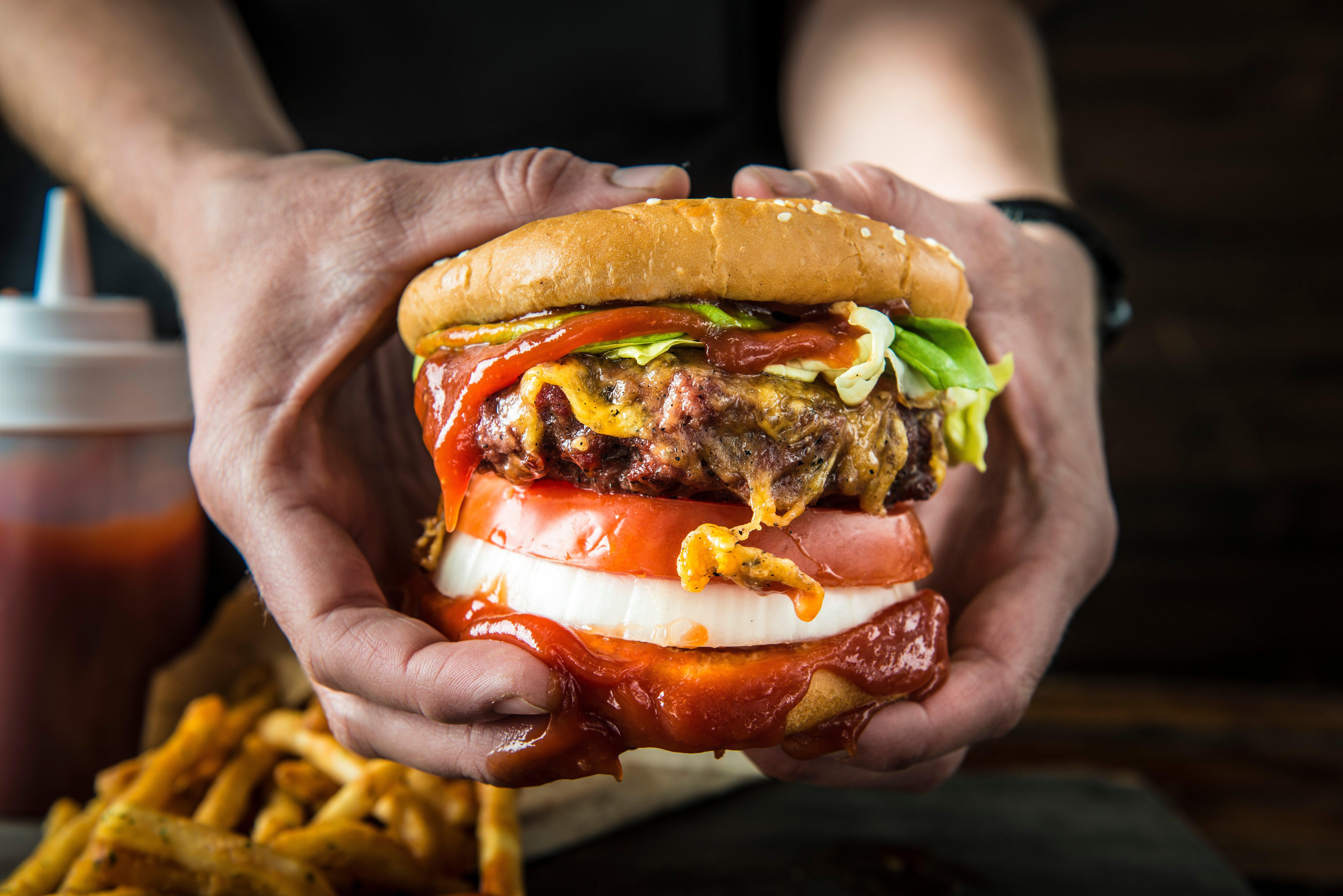 How To Make Smashed Burgers - Traeger Grills
