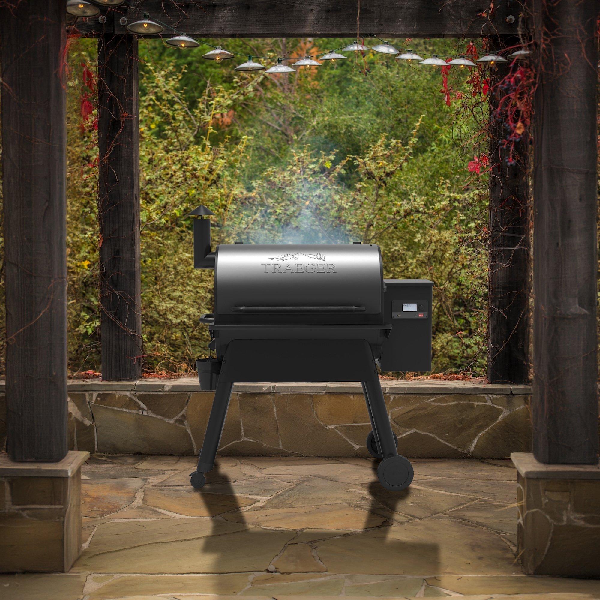 Ridgeline XL Pellet Grill - Traeger®