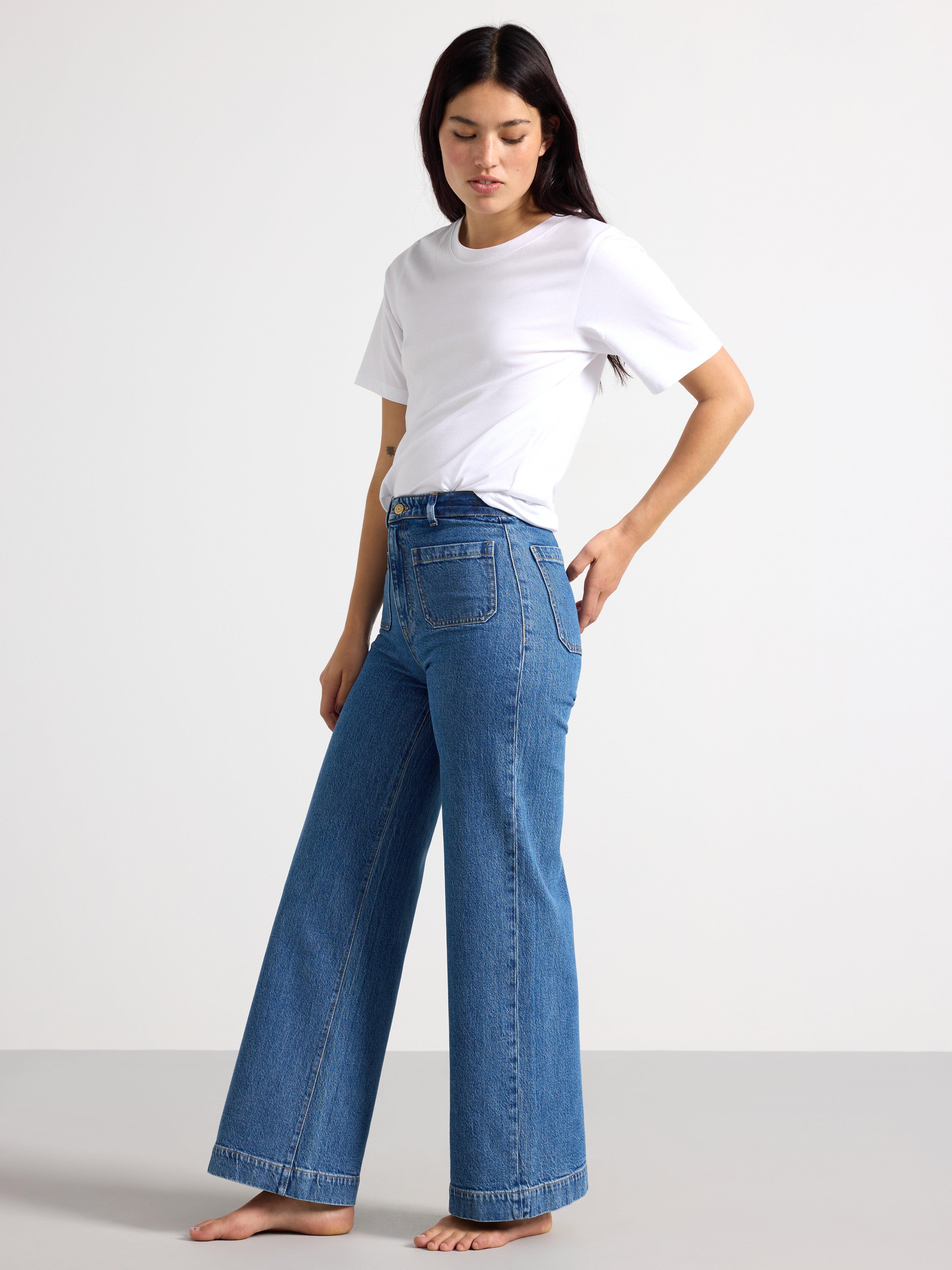WIDE jeans with extra wide leg | Lindex
